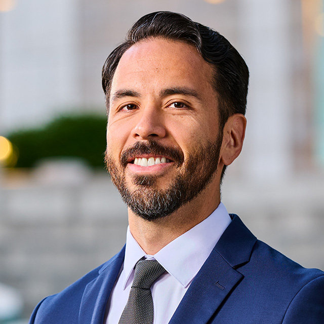 Spine Center | UCSF Health